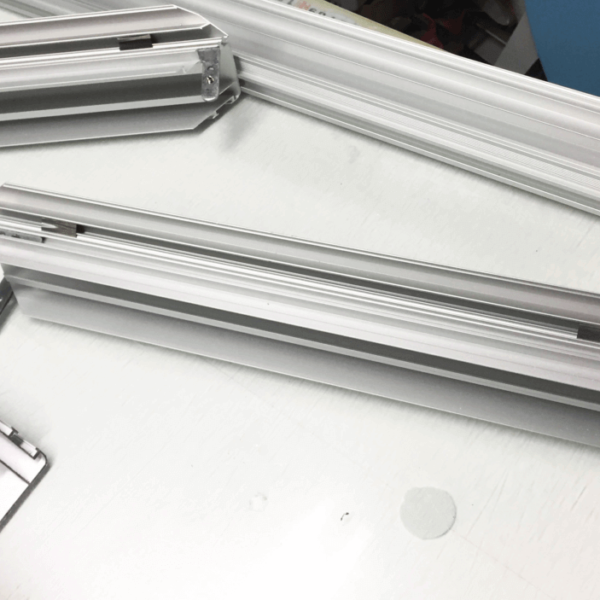 Snap frames - fast and easy switch of the advertising installations